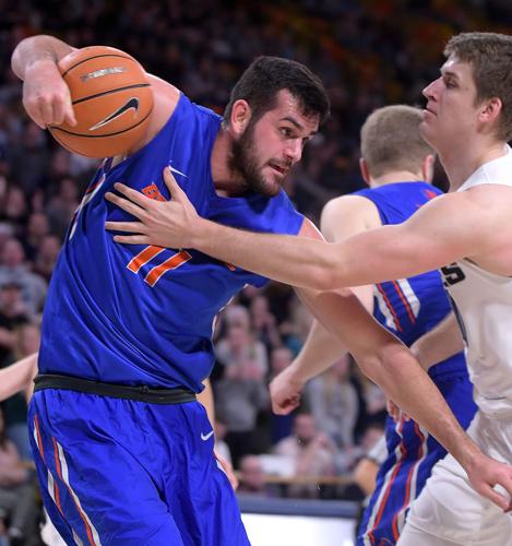 Boise State's NCAA Tournament hopes damaged in road loss at Utah State ...
