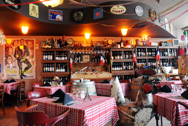 Le Coq Rouge presents European meals as leisurely events | Members ...