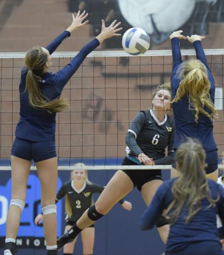 Skyview volleyball keeps conference streak intact with sweep over ...