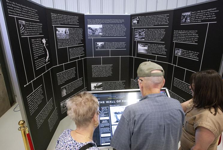 'Wall of Faces': Interactive Vietnam War Memorial display debuts in ...