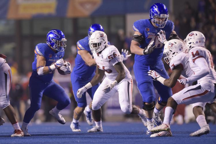 Ezra Cleveland could be the next great Boise State left tackle | Boise ...
