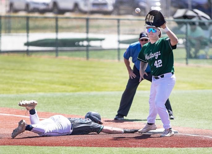 Embracing underdog mentality, Mountain View upsets Eagle | Local News ...