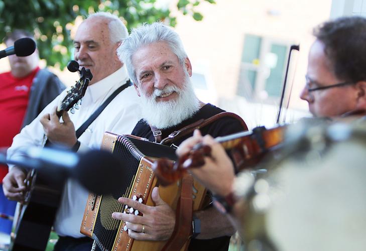 Local Basque musician Dan Ansotegui on NEA fellowship: 'It's just such ...