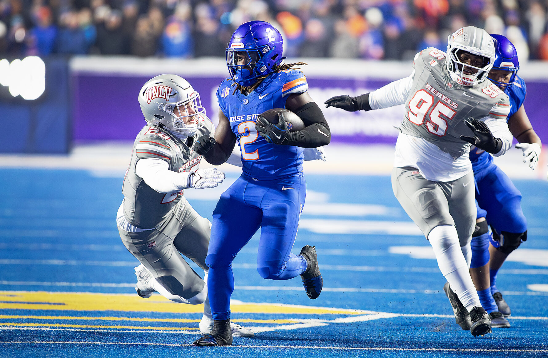 Jeanty appears in ad before Super Bowl alongside Gronk, Howie Long | Boise State Football ...