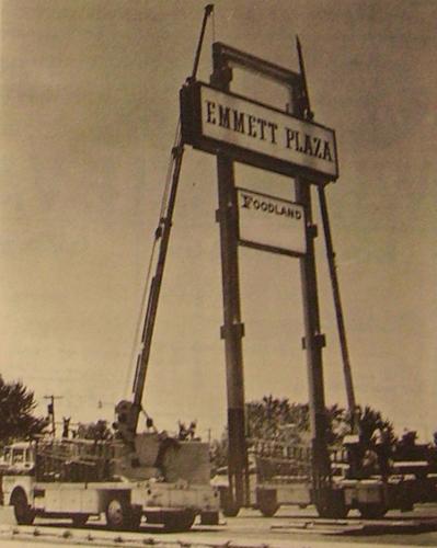 Diana: New sign for Foodland 1968 | Idaho Press Blogs | idahopress.com