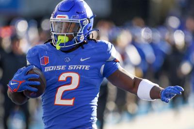 Jeanty's versatility on display in win against Air Force | Boise State Football Coverage ...