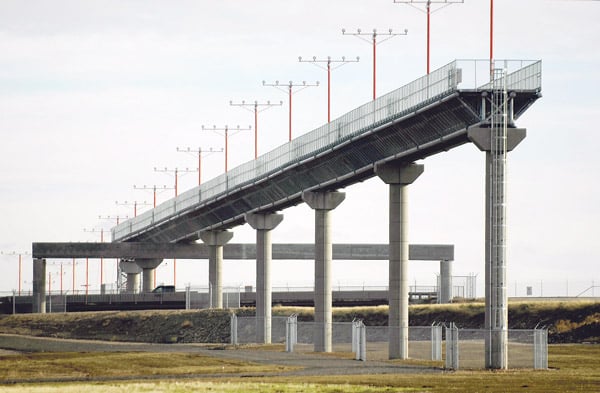 Micron CEO Steve Appleton, 51, dies in Boise Airport plane crash ...