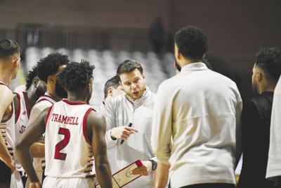 Idaho hires Seattle associate coach Pribble to lead hoops program ...