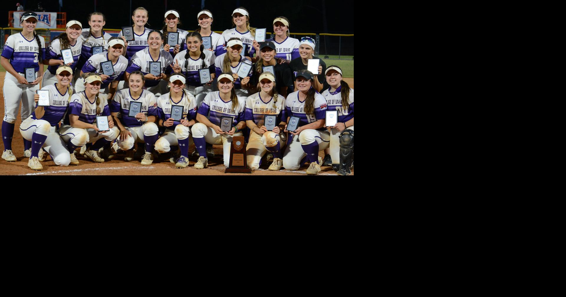 Yotes fall to Southern Oregon, finish third at NAIA World Series ...