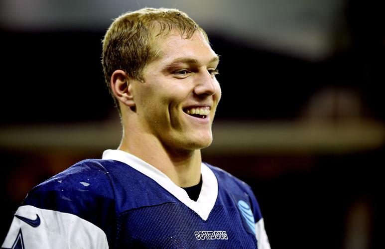 Vander Esch family "living a dream" as former Boise State star begins ...