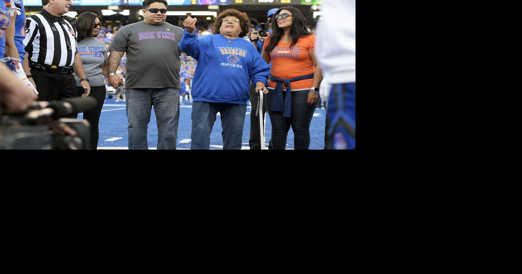 NOTEBOOK: Twenty years after his death, family of former Bronco Paul ...