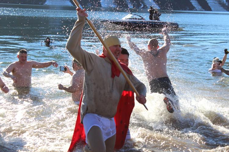 Taking the plunge: Hundreds turn up for 15th annual Great Polar Bear ...