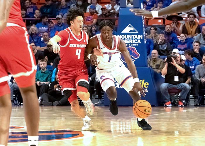 Freshmen stepping into roles for Broncos hoops team | Boise State ...