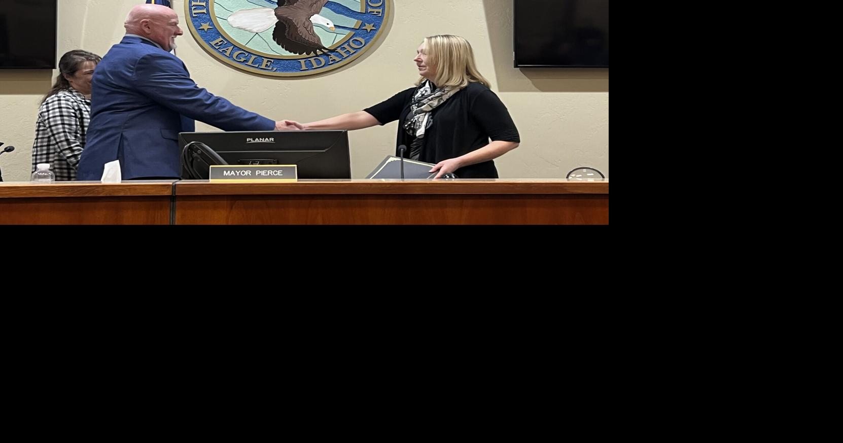 Eagle's new mayor, council members officially take office | Local News ...