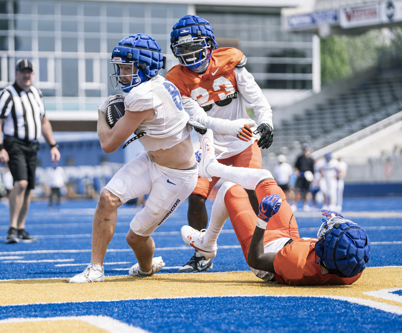 With new look, Bolt aims to expand role in 2024 | Boise State Football Coverage | idahopress.com