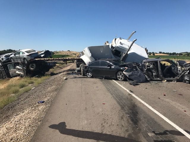 5 taken to local hospitals after 11-car pileup on I84 Friday | Local ...