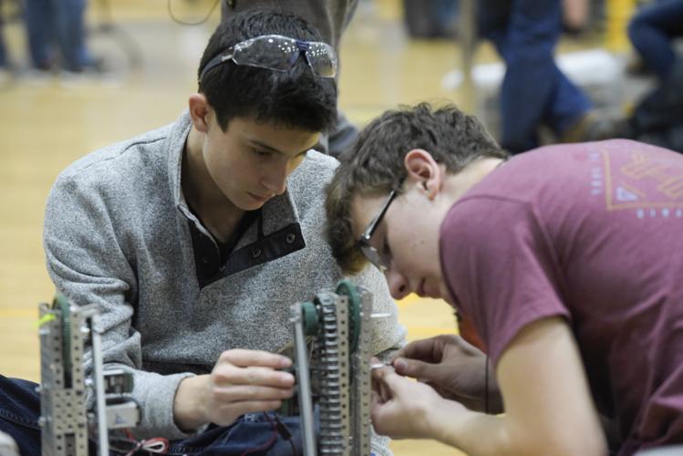 Idaho students assemble in Caldwell for robotics competition | Local ...
