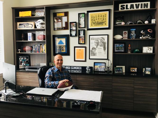 SHOW ME THE MONEY: Meet Ron Slavin, the agent for Leighton Vander Esch ...