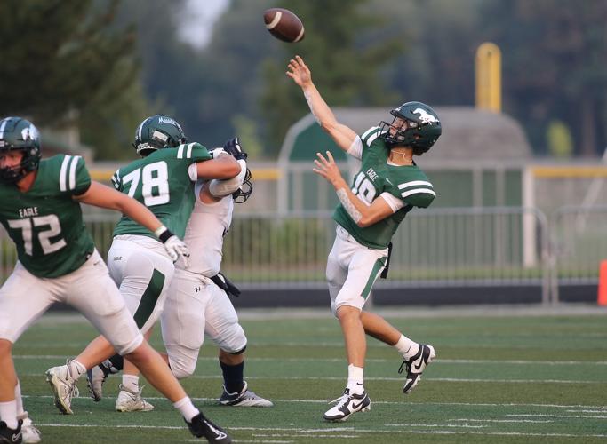 HIGH SCHOOL FOOTBALL: Eagle tops defending SIC champion Meridian behind ...