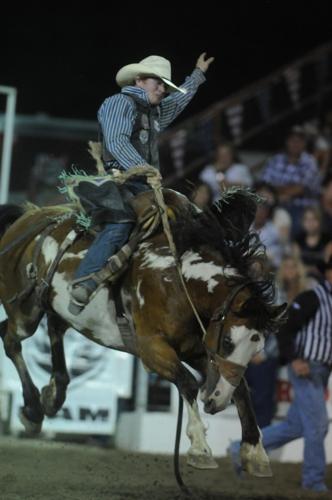 Brothers ride in luxury to rodeo | Sports | idahopress.com