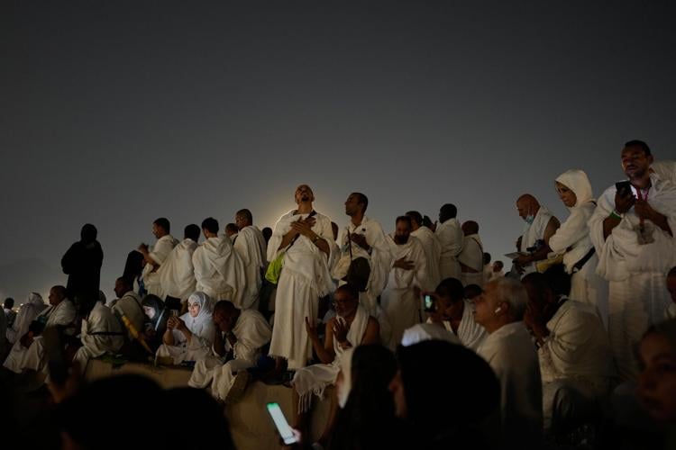 Muslim pilgrims converge on Mount Arafat in Saudi Arabia as the Hajj ...