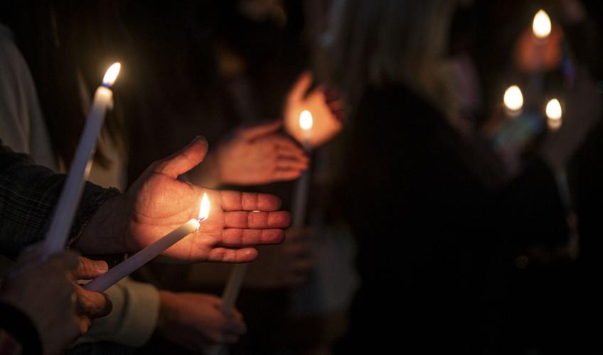 Vigil honors victims of Boise mall shooting | Local News | idahopress.com