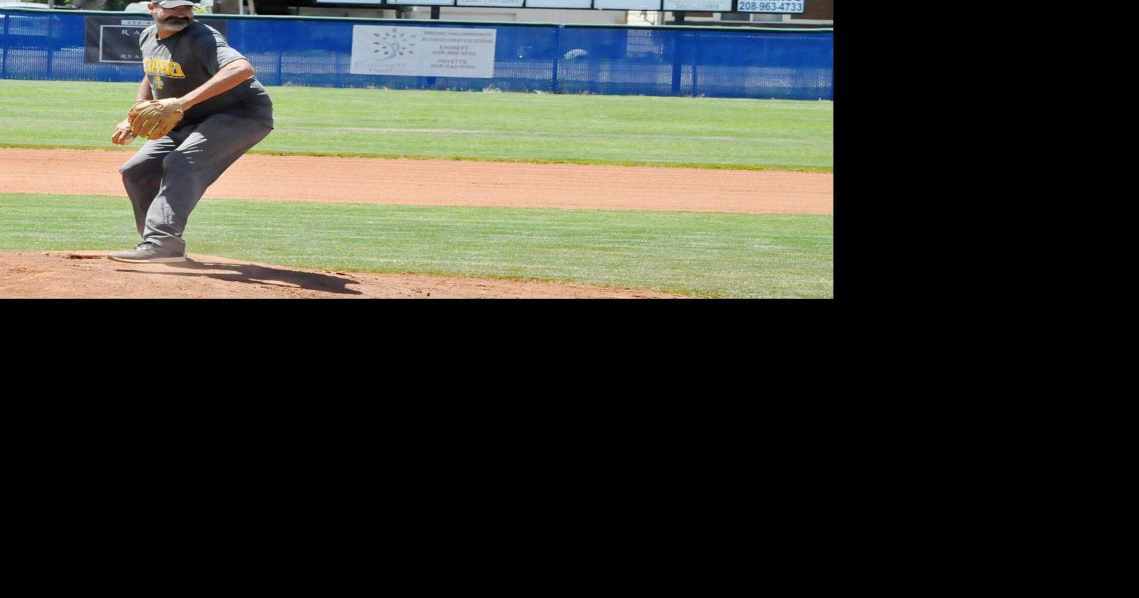 EHS baseball honors its past, prepares for its future | Local Sports ...