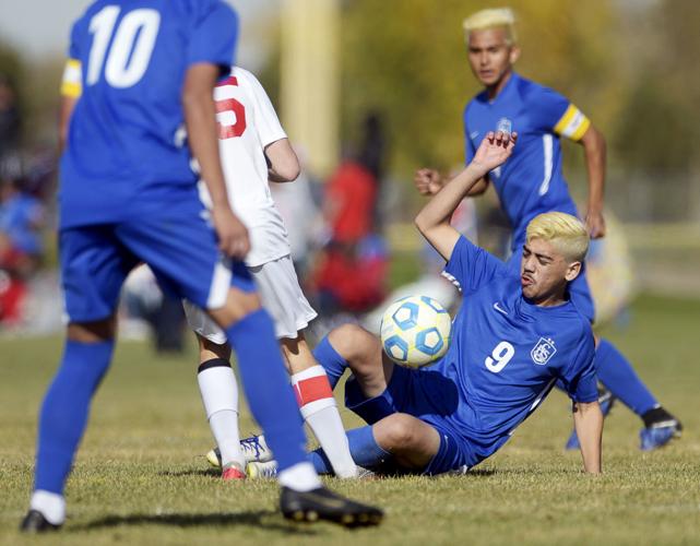 Caldwell gets back to state semifinals after having to replace 15 ...