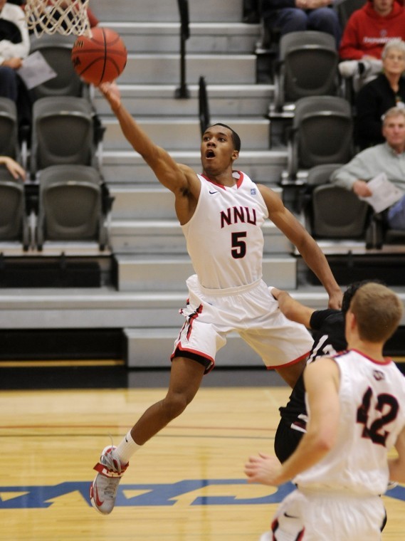 NNU cruises to a sweep | Members | idahopress.com