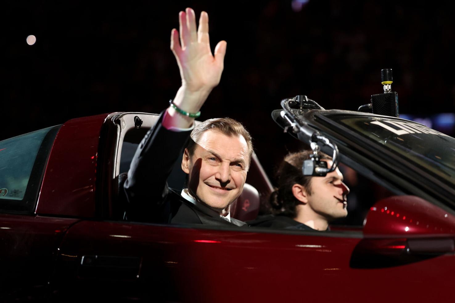 CORRECTION Hurricanes Red Wings Hockey | National Sports | idahopress.com