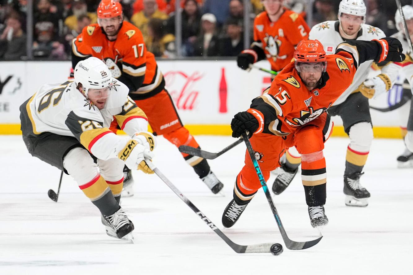 Golden Knights Ducks Hockey | National Sports | idahopress.com