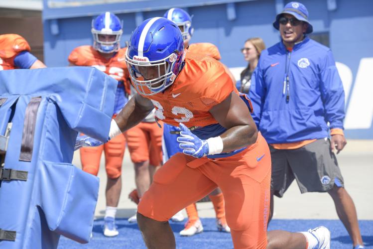 Idaho transfer Tony Lashley fitting right in with Boise State defense ...