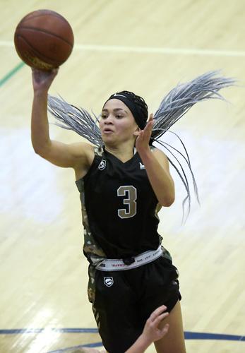 Mountain View’s Darian White used basketball to overcome personal ...