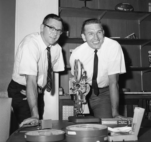 Raymond Berry, Hall of Fame wide receiver and Patriots coach, dies at ...