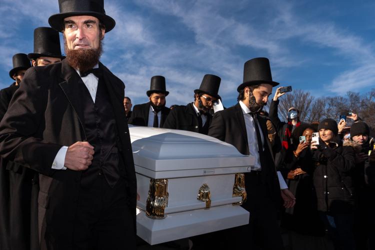 Photos show mock funeral for the penny at Lincoln Memorial | Us ...