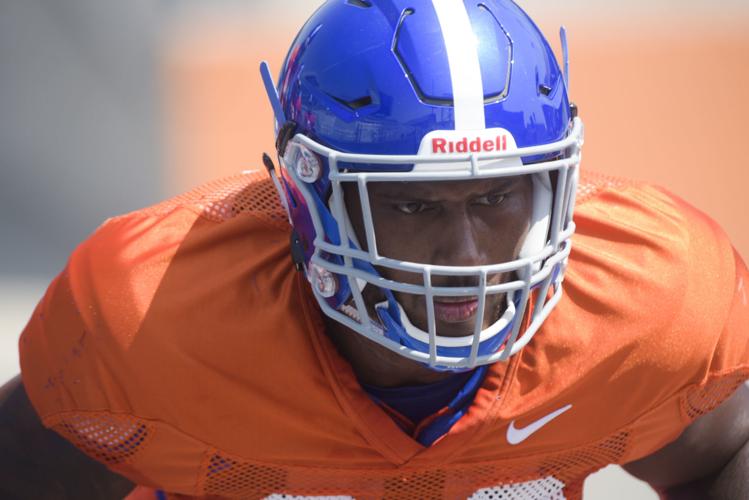Idaho transfer Tony Lashley fitting right in with Boise State defense ...