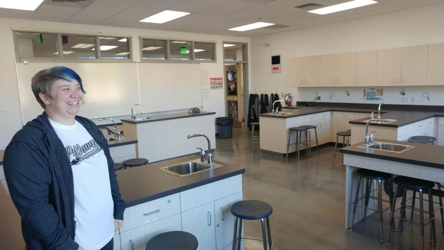 Pathways Middle moves from portables into new building | Local News ...