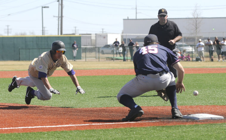 College of Idaho vs. Lewis-Clark State | Photos | idahopress.com