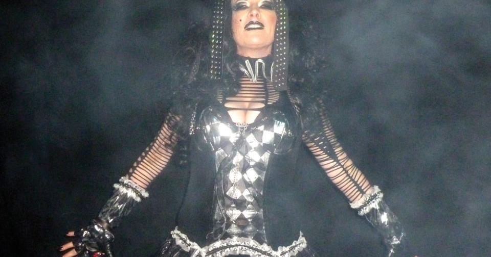 Singer delights crowds for decades | Community | idahopress.com