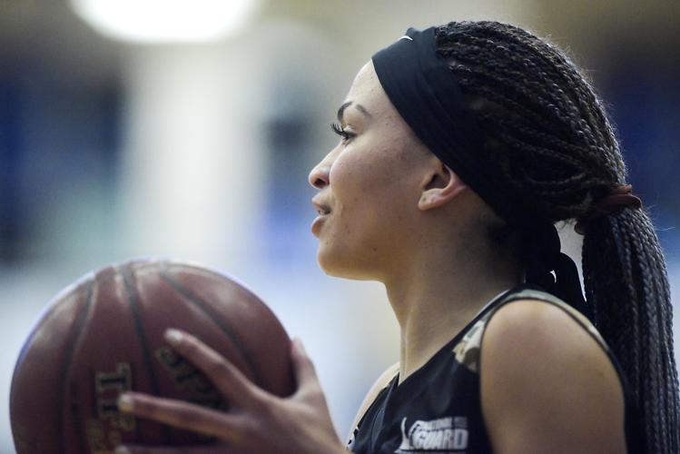 Mountain View’s Darian White used basketball to overcome personal ...