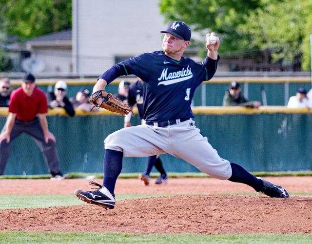 Mountain View wins first district title after scary injury to pitcher ...