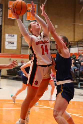 ISU drops Big Sky Conference opener to preseason favorite NAU at home ...