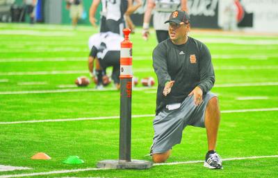 ISU football: Screaming toward progress — ISU receivers coach Sheldon ...