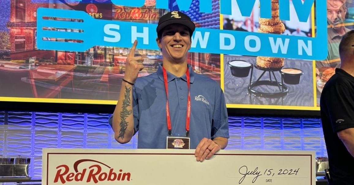 'BURGER ARTIST': Local Red Robin chef Joe Ross wins national ...