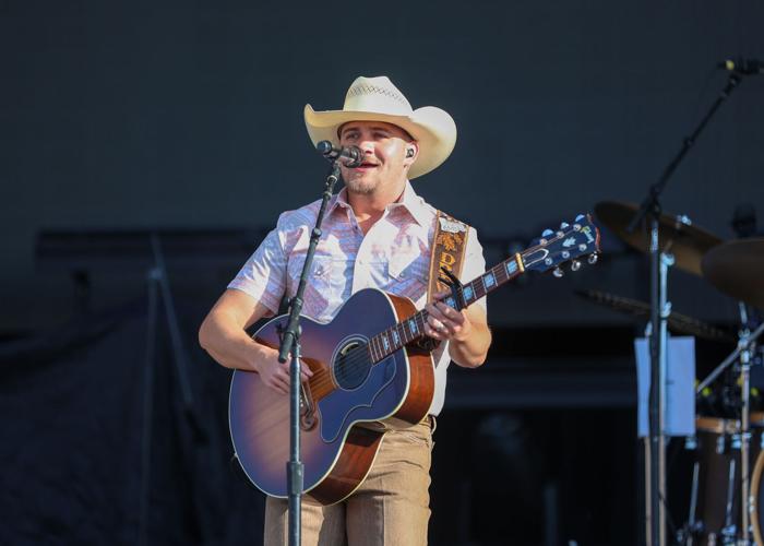 Photos of Jon Pardi concert at Portneuf Health Trust Amphitheatre in ...