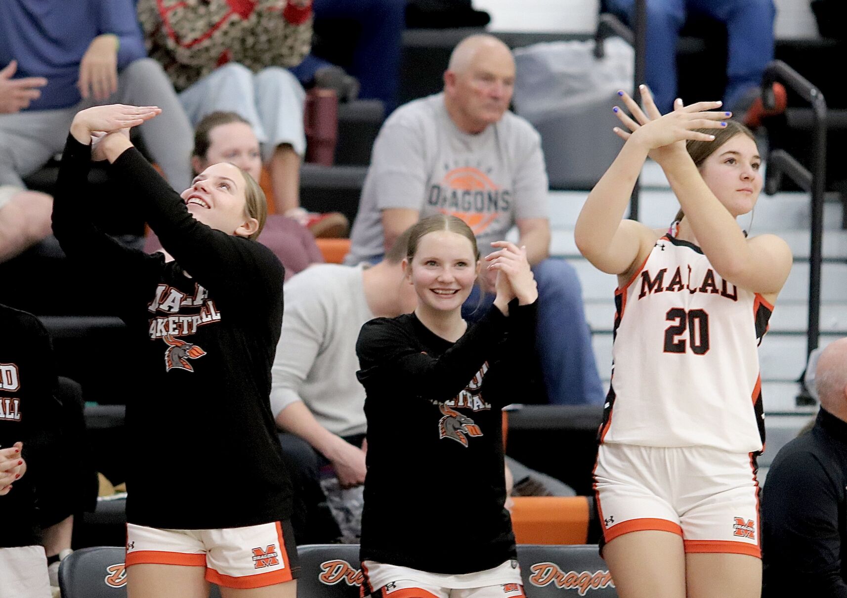 We're not done yet': Malad girls repeats as district champs, eyes ...