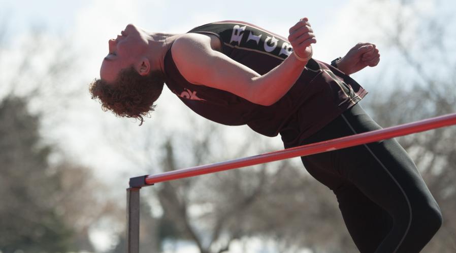 Gold Baton Relays & Invitational track meet | News | idahostatejournal.com