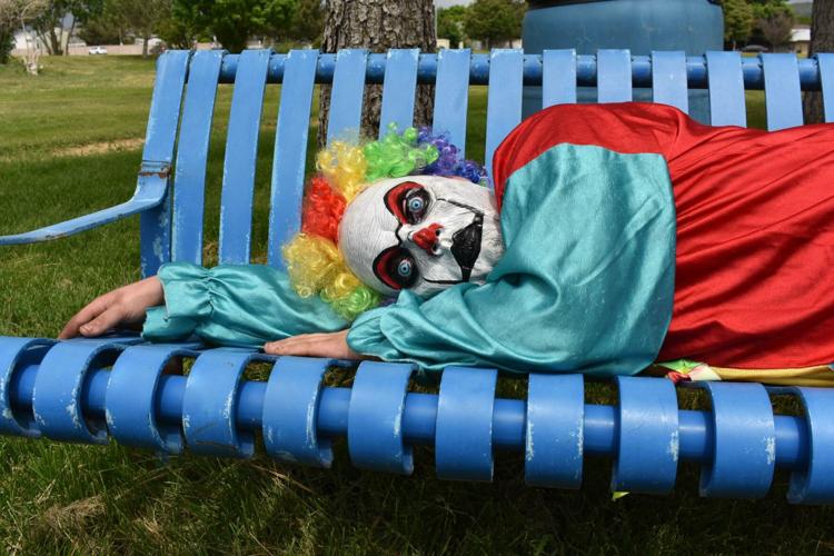 KILLER CLOWNS: Annual haunted attractions bring frightful fun during ...