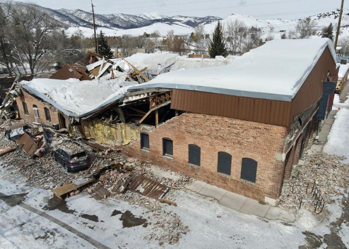 Aerial photos of Blue Moon Bar roof collapse in Lava Hot Springs ...