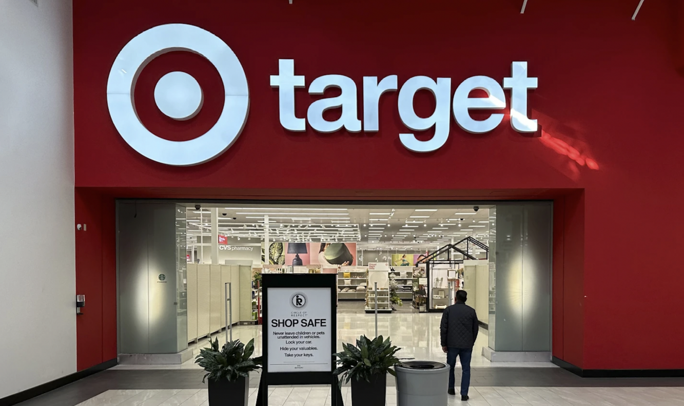 Target announces it will open 128,000-square-foot store at Pine Ridge ...